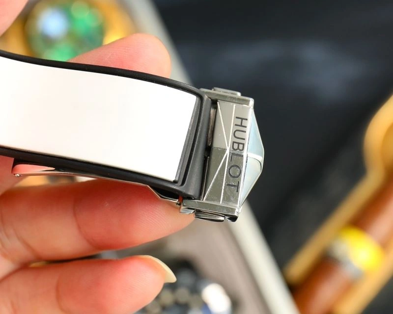 Indistinguishable HUBLOT Watches