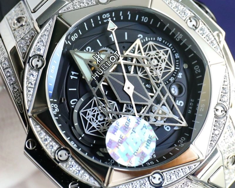 Brand-authenticated HUBLOT Watches