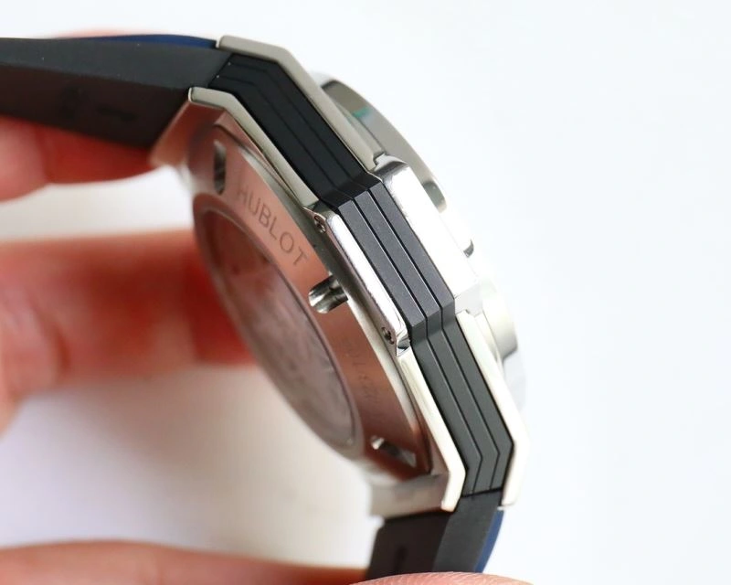 Top mirror HUBLOT Watches