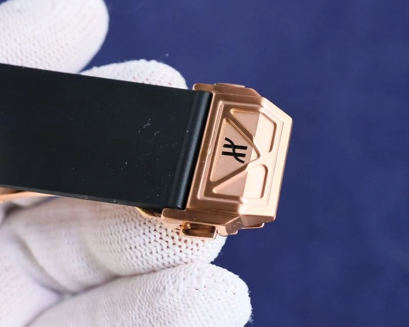 Brand-authenticated HUBLOT Watches