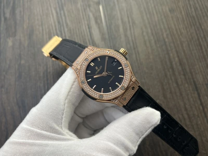 HUBLOT Watches