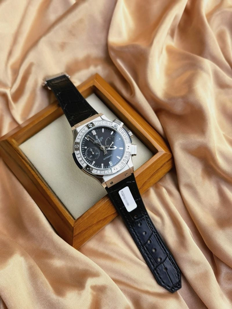 HUBLOT Watches