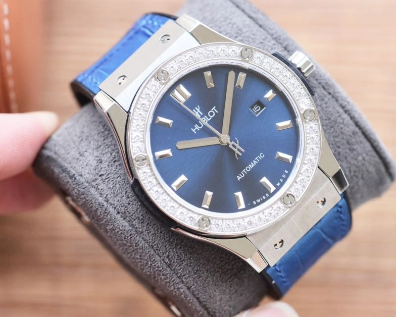 Top mirror HUBLOT Watches