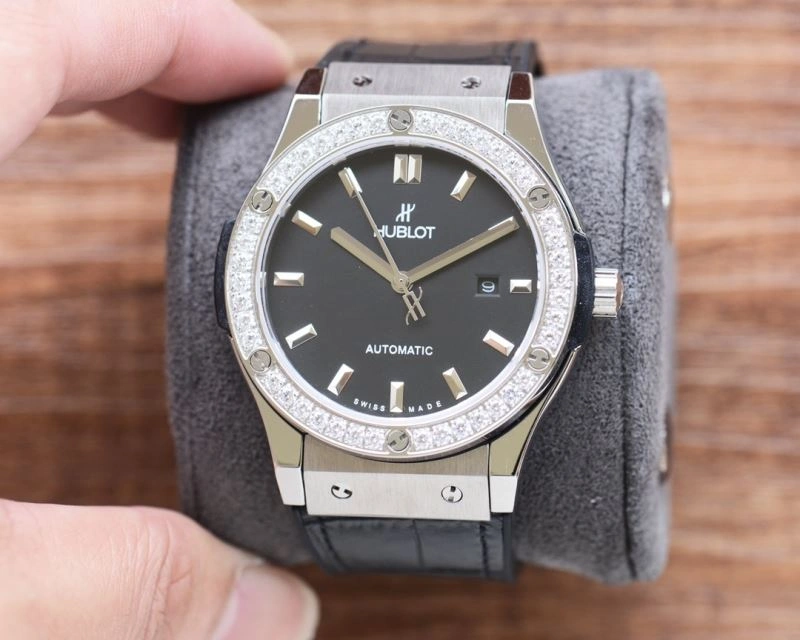 Top mirror HUBLOT Watches