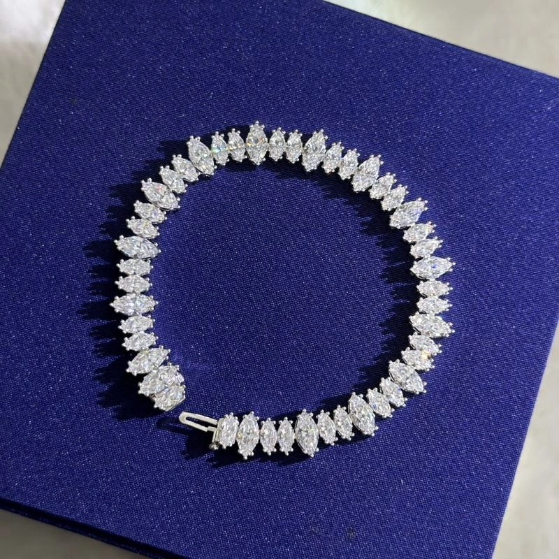 Indistinguishable Harry Winston Bracelets