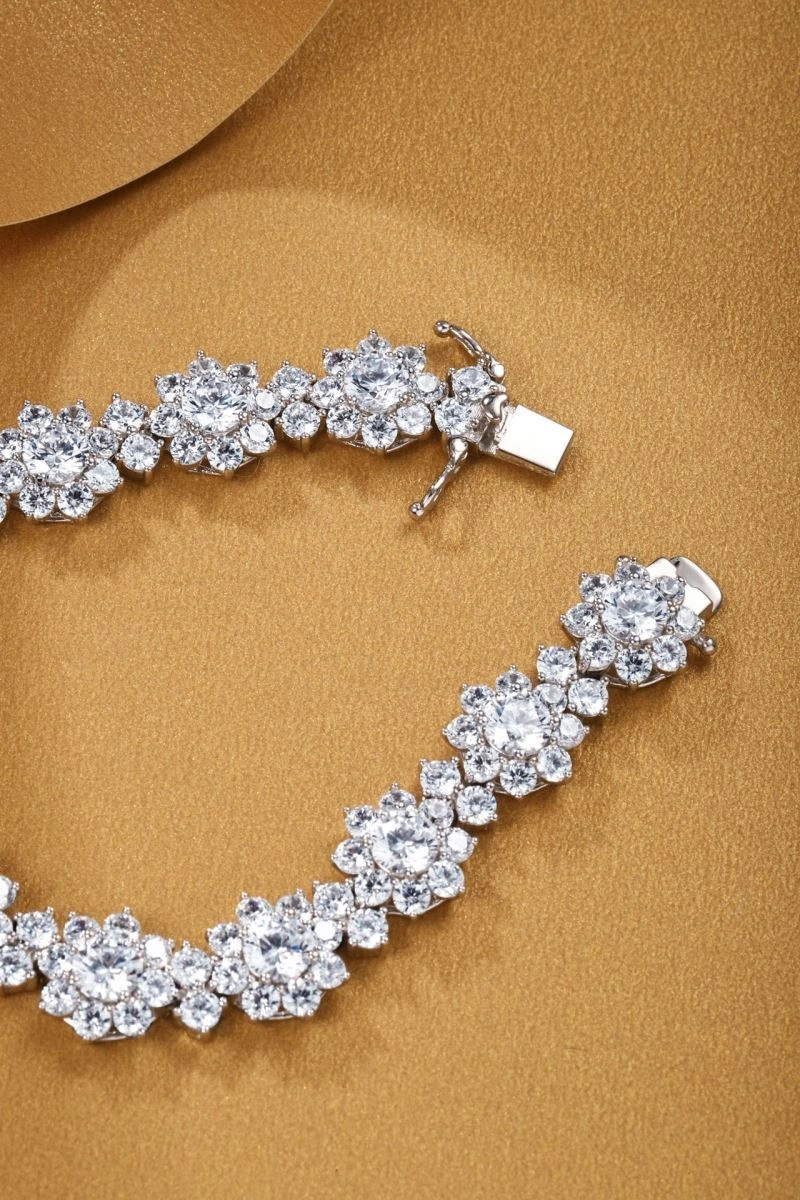 Official Harry Winston Bracelets