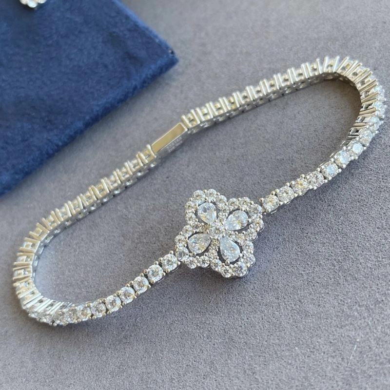 Economical Harry Winston Bracelets