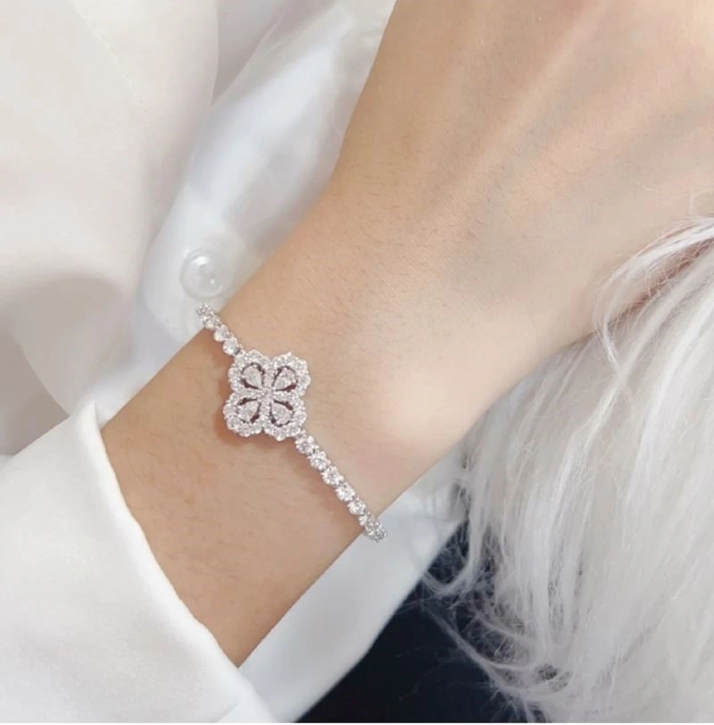 Harry Winston Bracelets