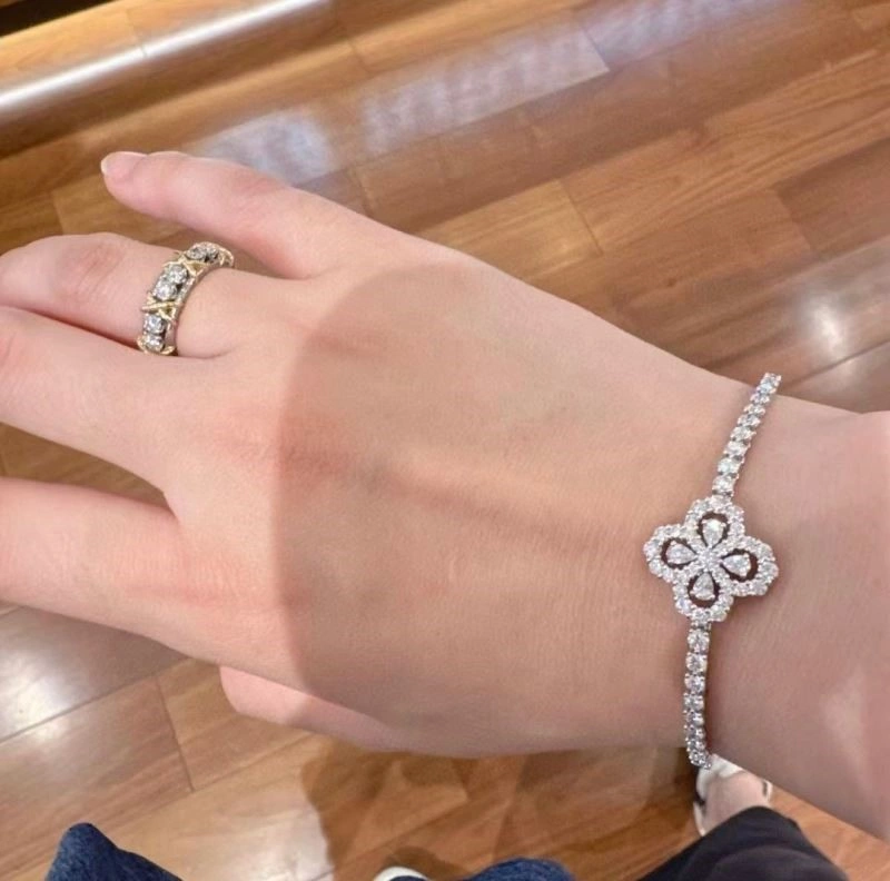 1:1 copy Harry Winston Bracelets