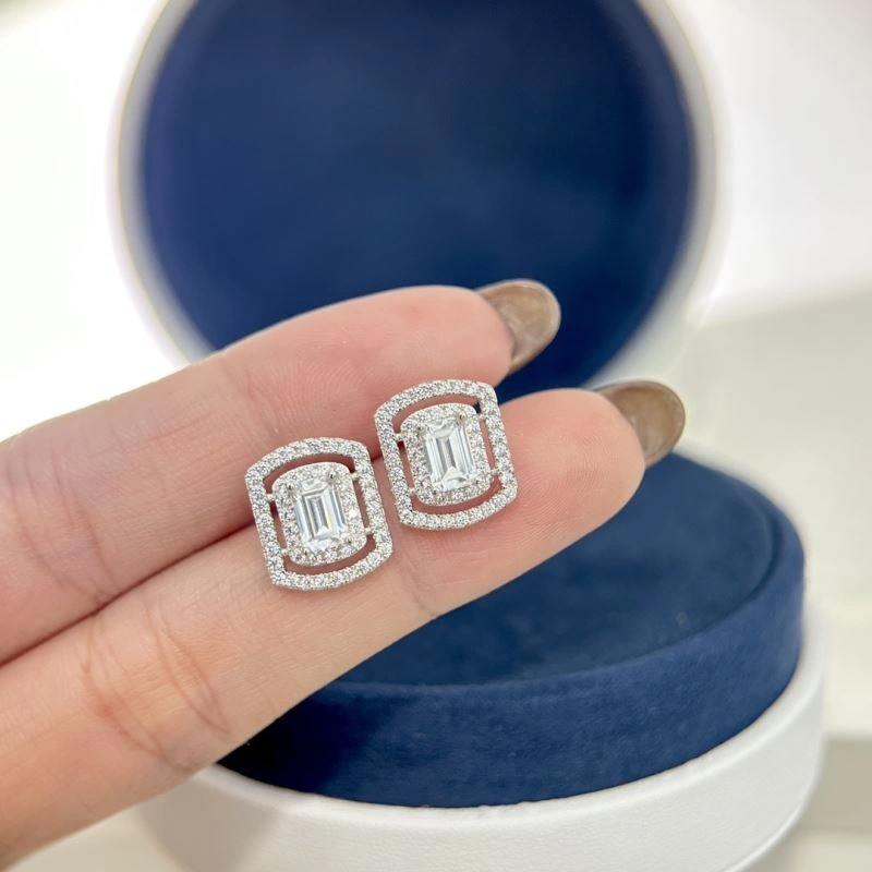 Legit Harry Winston Earrings