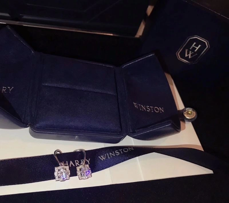 Discounted Harry Winston Earrings