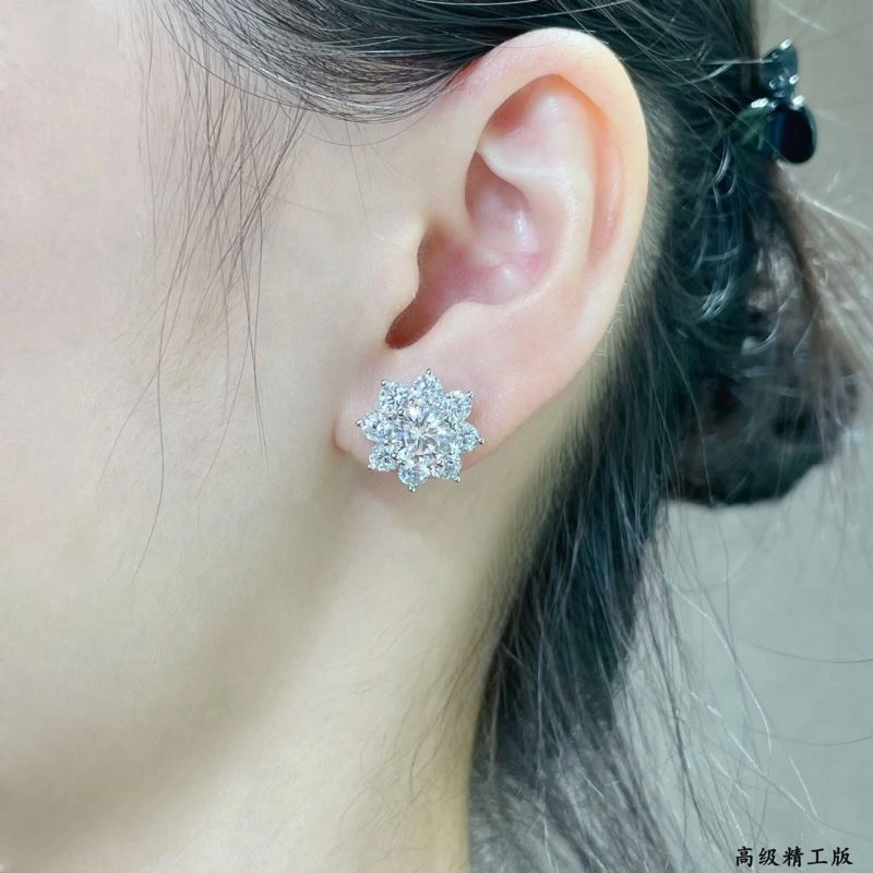 Harry Winston Earrings