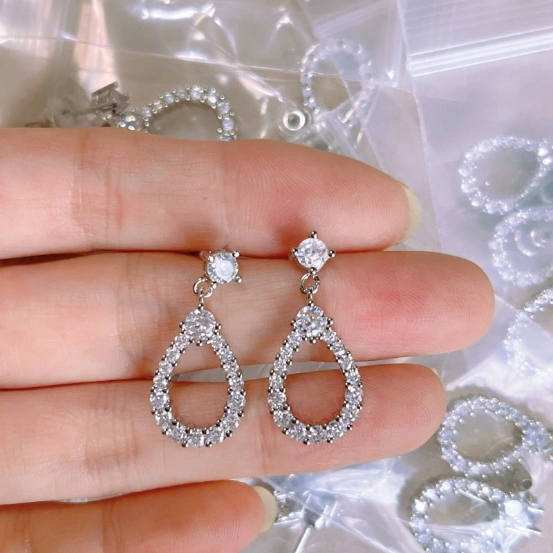 Reasonably priced Harry Winston Earrings
