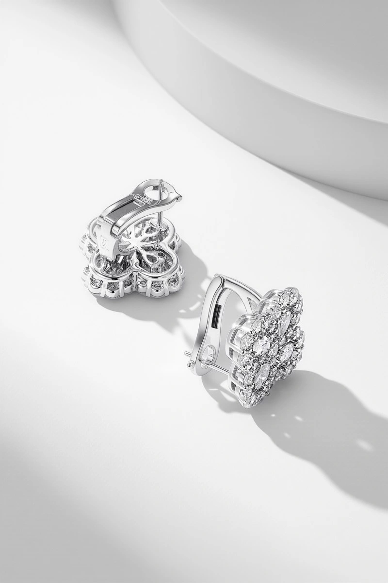 Accurate model Harry Winston Earrings