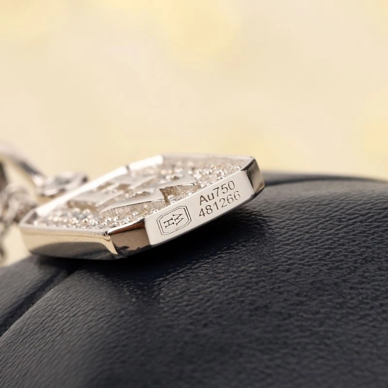 Real Harry Winston Necklaces