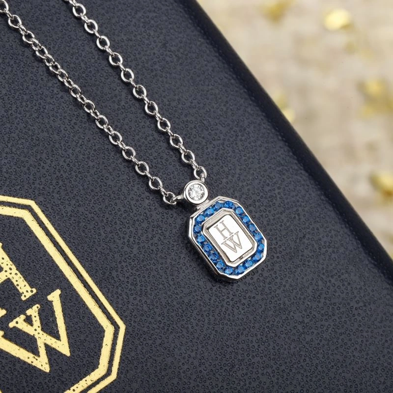 Original Harry Winston Necklaces