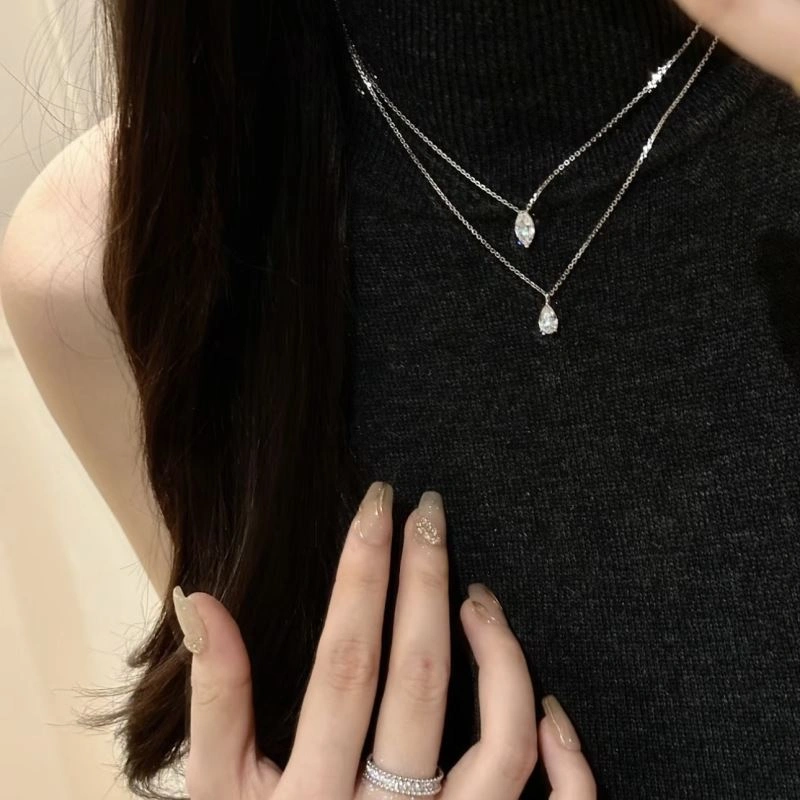Mirror quality Harry Winston Necklaces