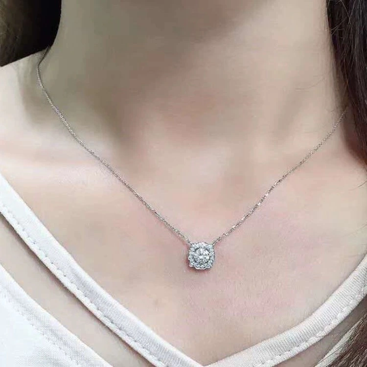Top match Harry Winston Necklaces