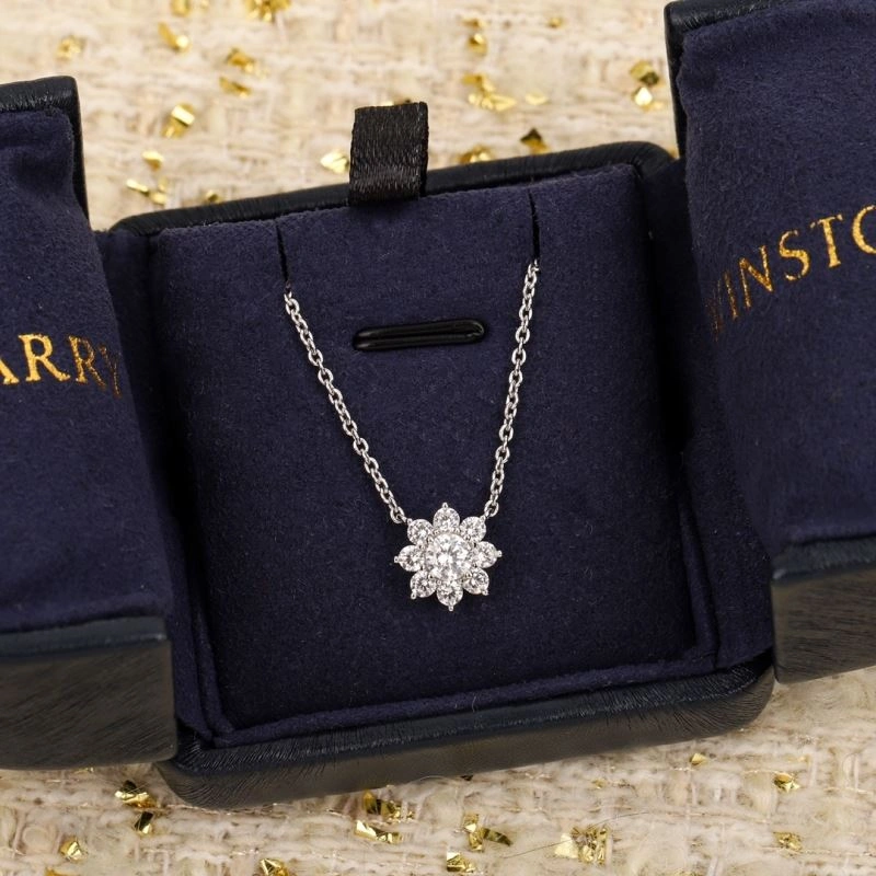 Low-cost Harry Winston Necklaces