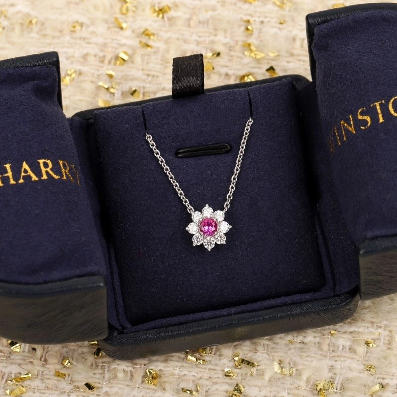 Low-cost Harry Winston Necklaces