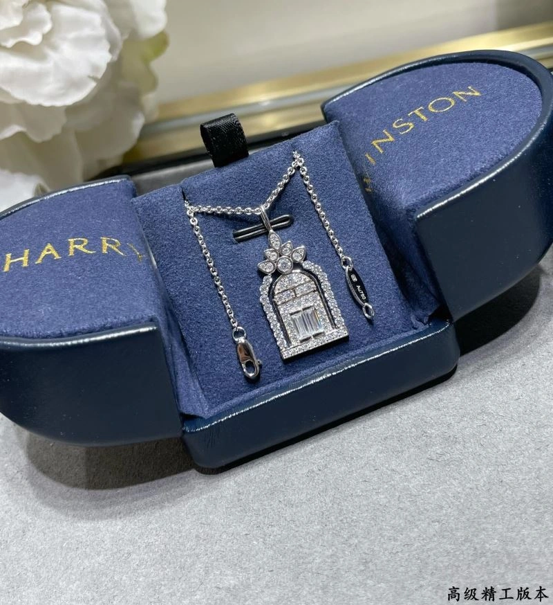 Economical Harry Winston Necklaces