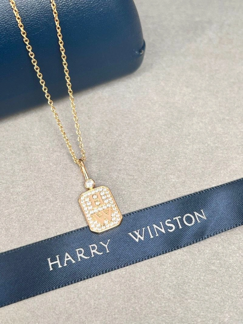 Mirror quality Harry Winston Necklaces