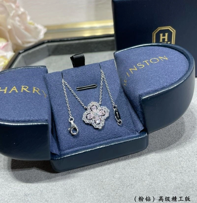 Mirror quality Harry Winston Necklaces