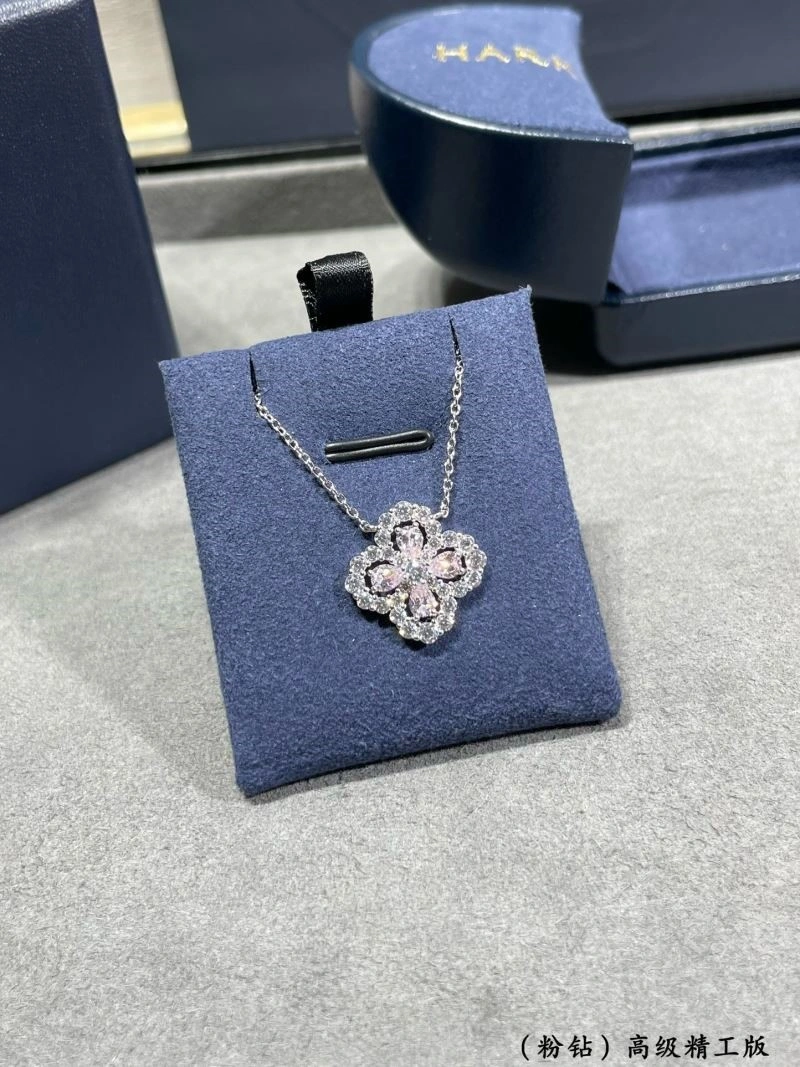 Mirror quality Harry Winston Necklaces