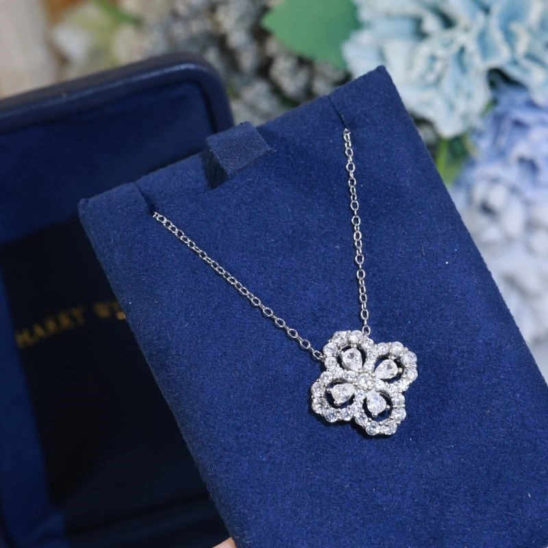 Exact replica Harry Winston Necklaces