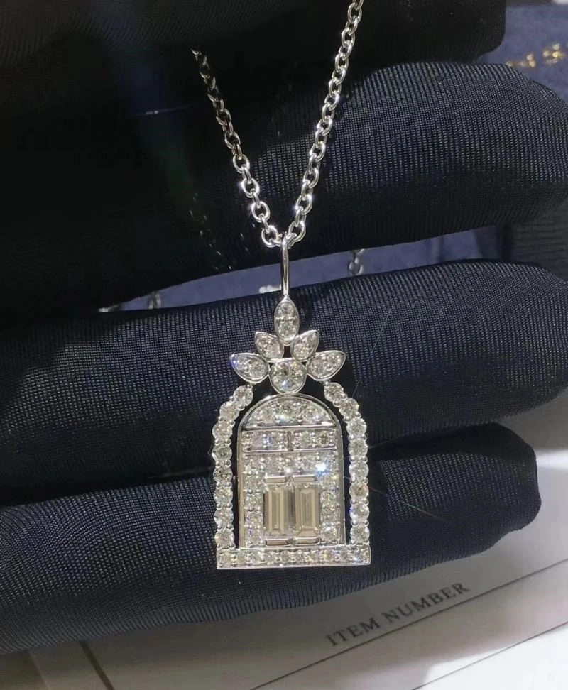 Harry Winston Necklaces
