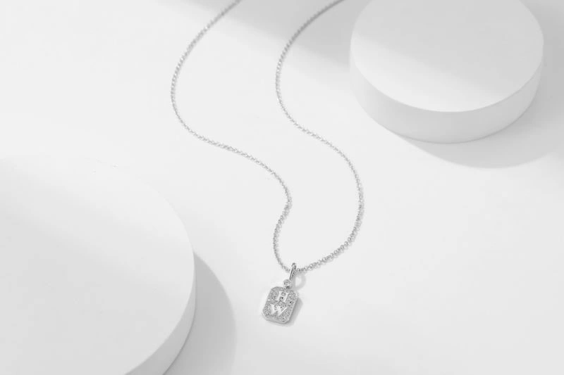 Discounted Harry Winston Necklaces