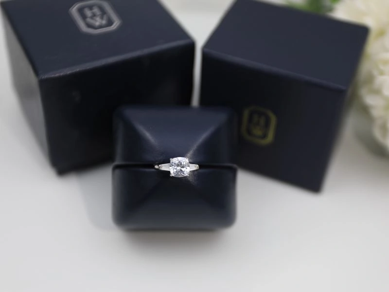 Exact replica Harry Winston Rings