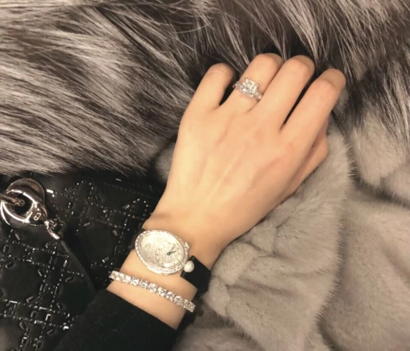 Exact replica Harry Winston Rings