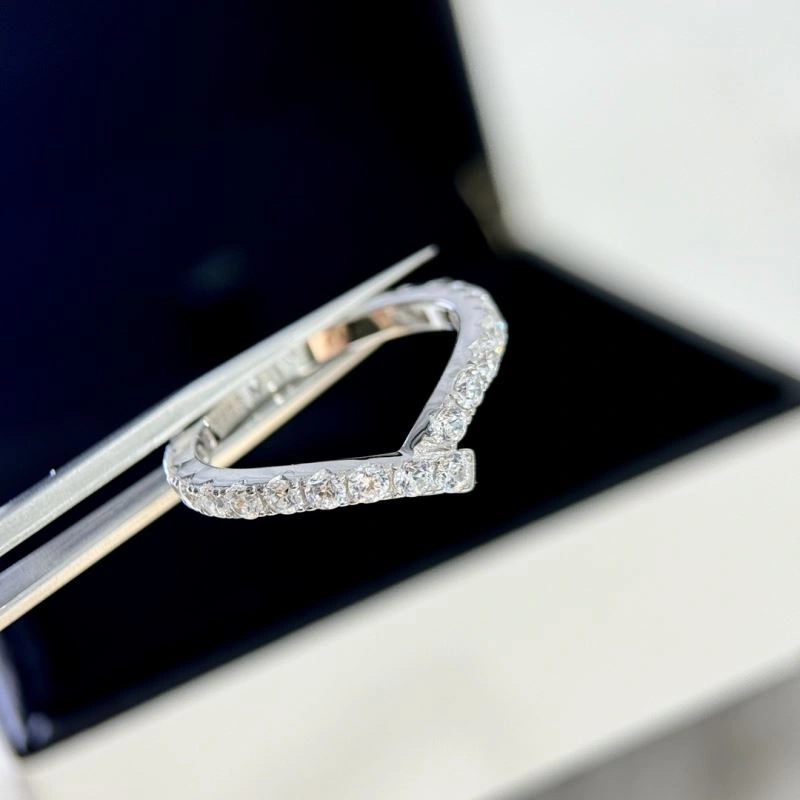 Economical Harry Winston Rings