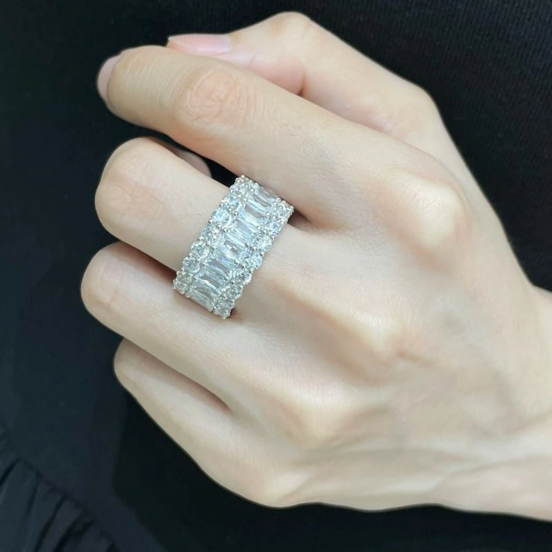 Brand-authenticated Harry Winston Rings