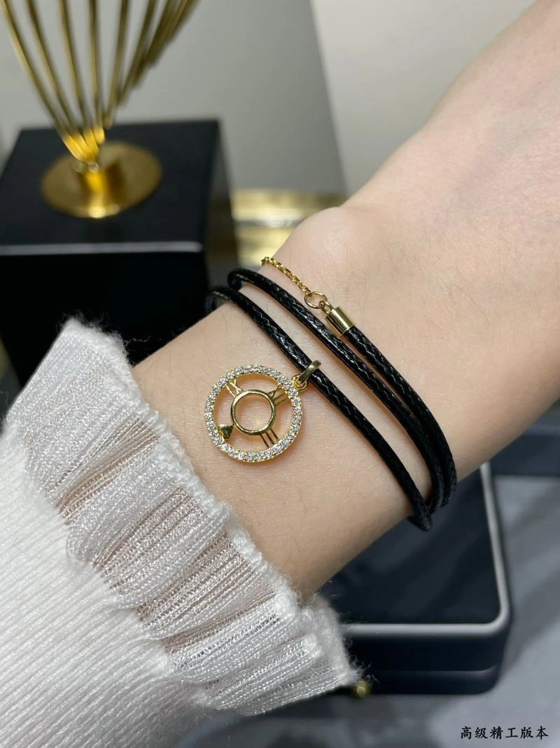 Inexpensive Hefang Necklaces
