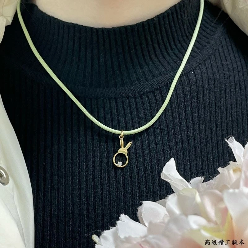 Low-cost Hefang Necklaces
