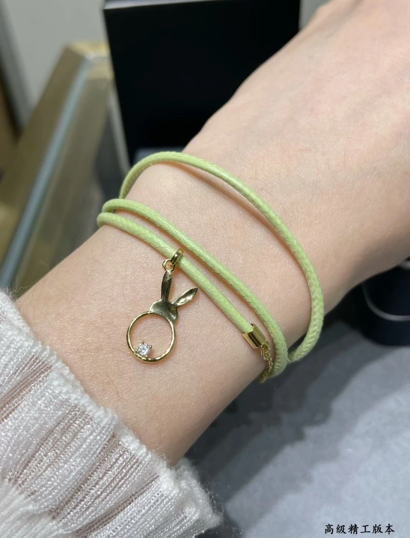 Low-cost Hefang Necklaces