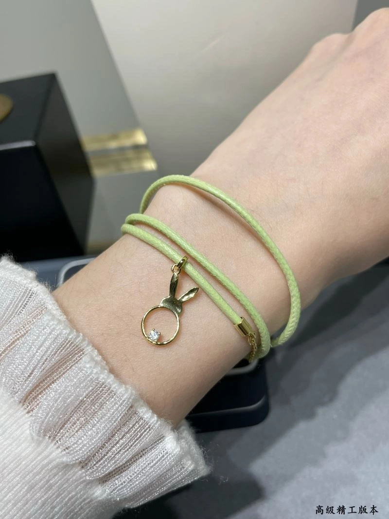 Low-cost Hefang Necklaces