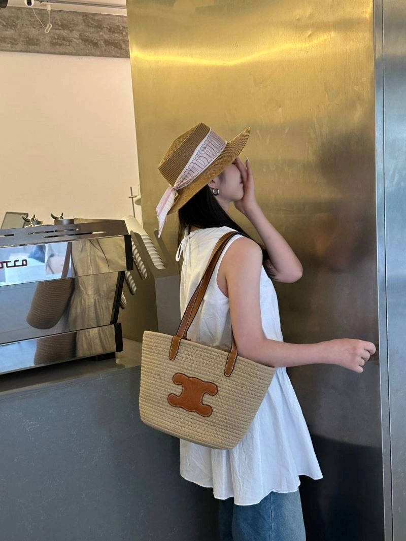 Value-priced Helen Bags
