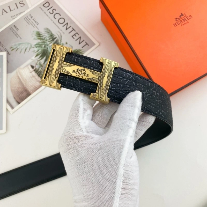 Indistinguishable Hermes Belts