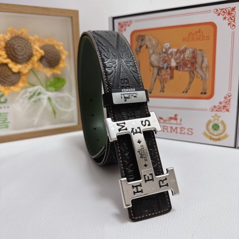 Indistinguishable Hermes Belts