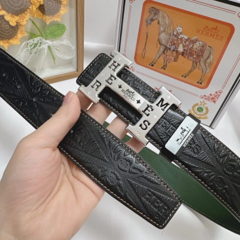 Indistinguishable Hermes Belts