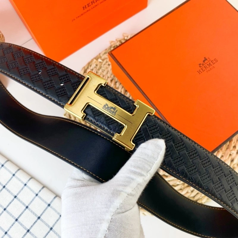 Indistinguishable Hermes Belts