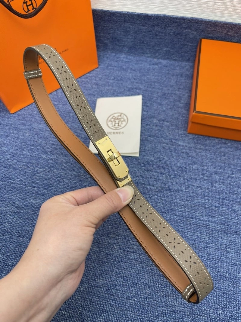 Indistinguishable Hermes Belts