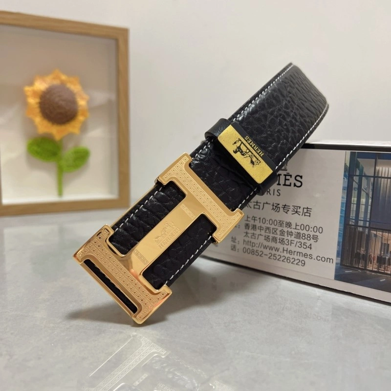 Indistinguishable Hermes Belts