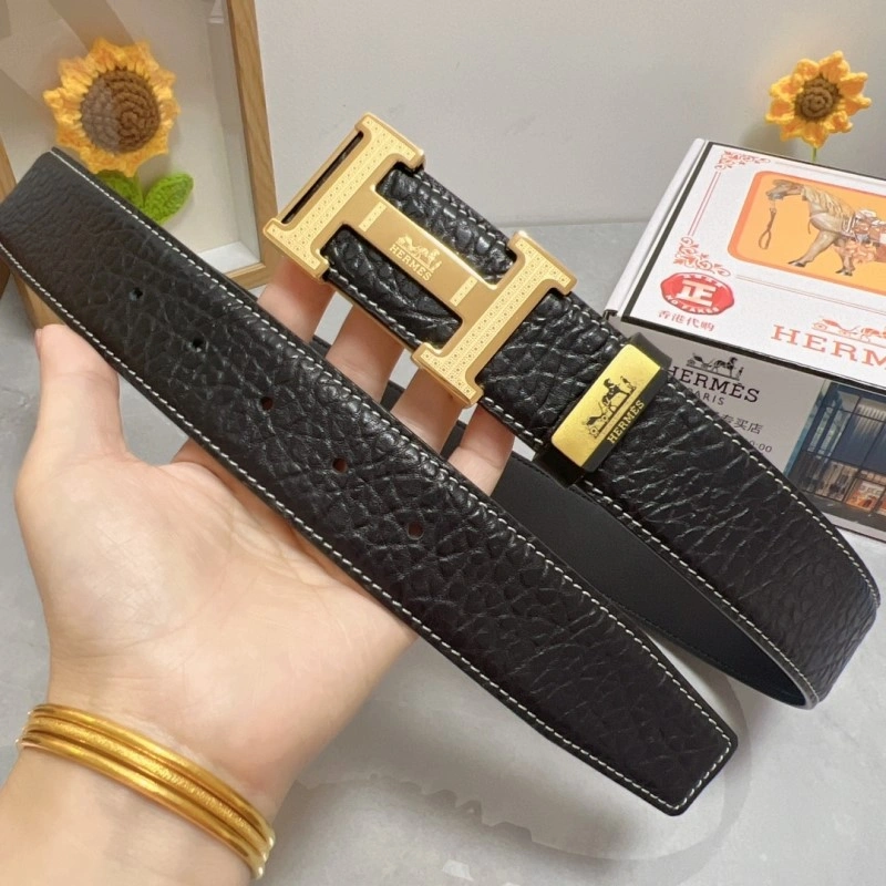 Indistinguishable Hermes Belts