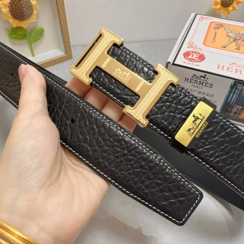 Indistinguishable Hermes Belts