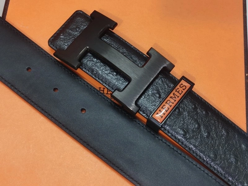 Indistinguishable Hermes Belts