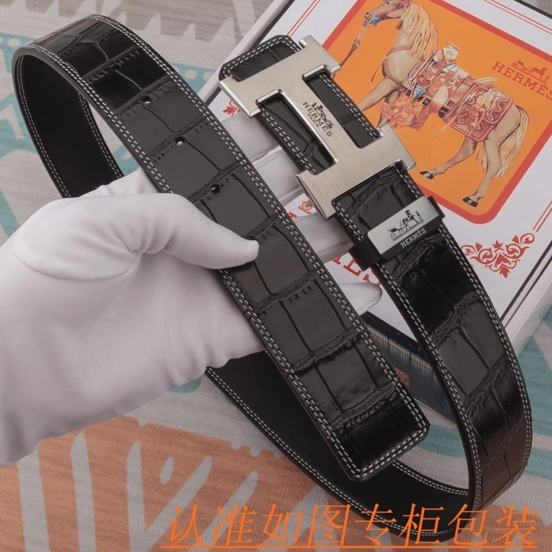 Indistinguishable Hermes Belts